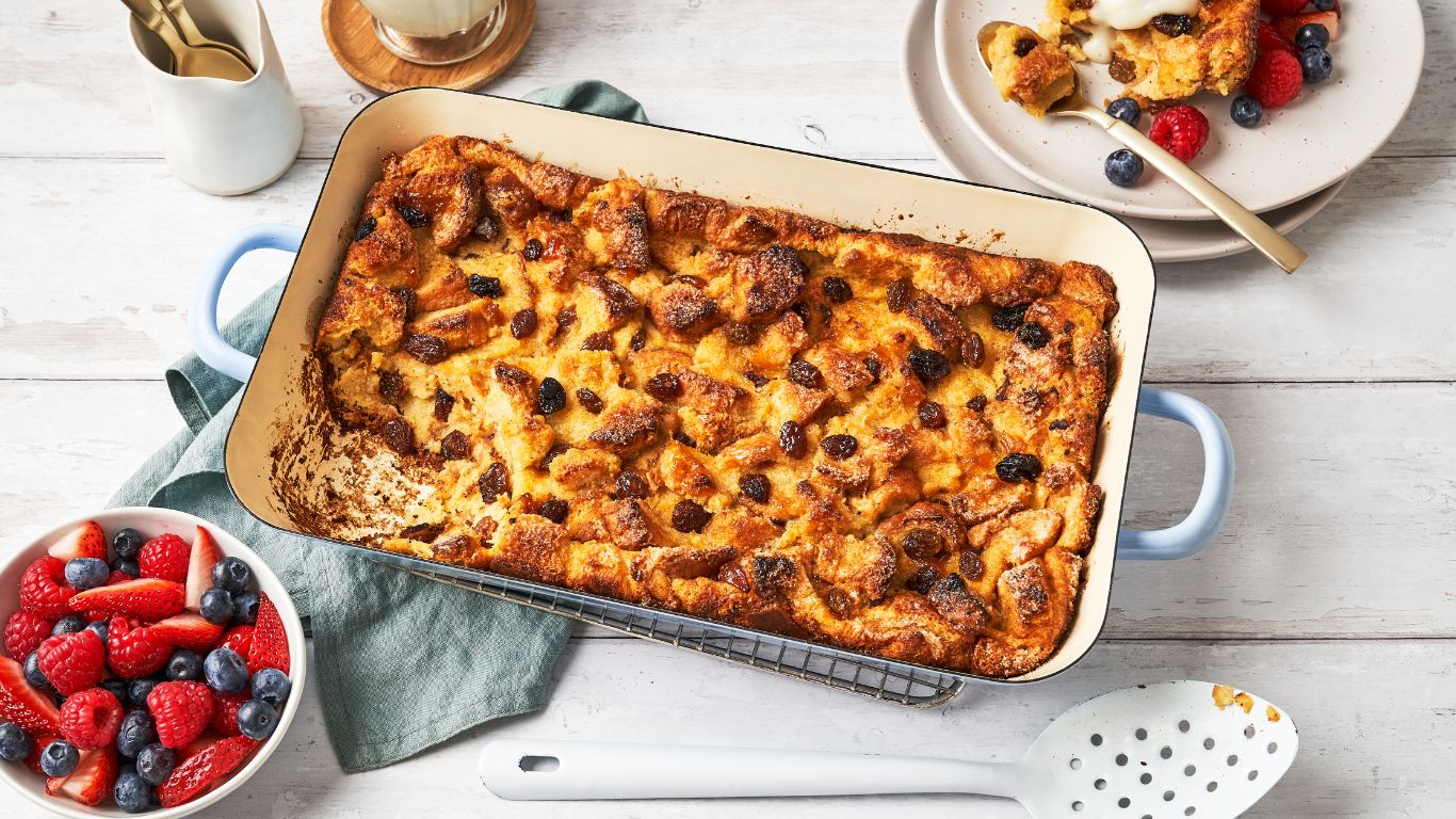 Apricot & Sunmuscat Sultana Bread & Butter Pudding - Sunbeam Foods ...